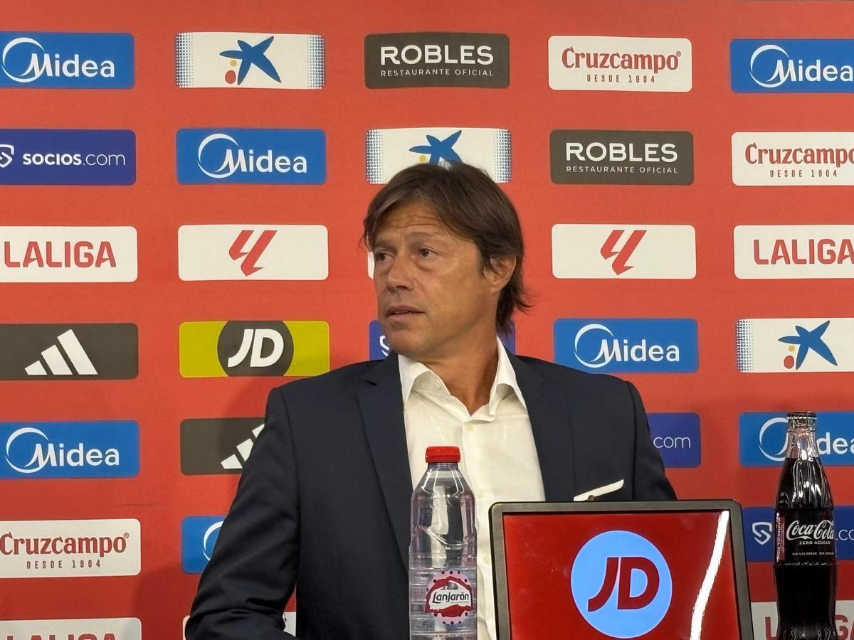 PRESENTACIÓN SEVILLA FC | Almeyda: "Estoy convencido y por eso asumo el ...