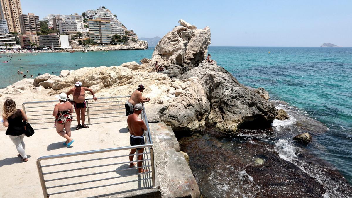 Disfruta del mar y la montaña en Finestrat y su Puig Campana - Levante-EMV