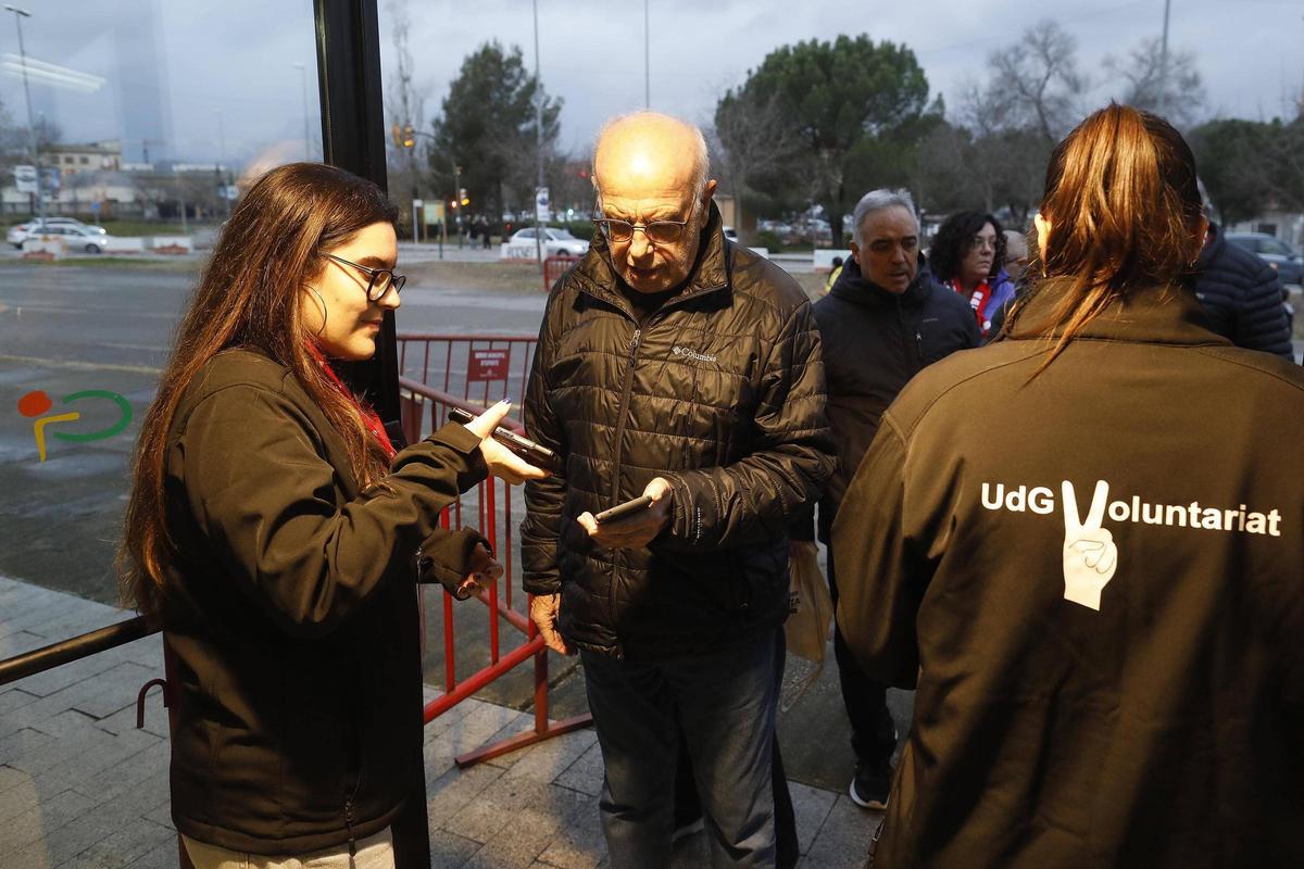 Els voluntaris del Bàsquet Girona: «Hi som pel que faci falta; sempre a ...