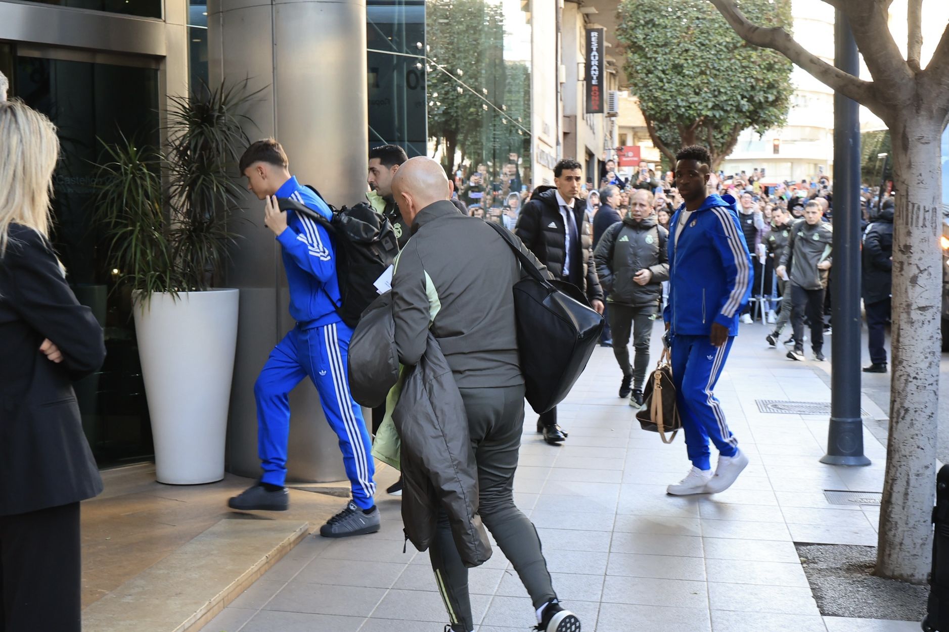 Rabia e indignación en adiós de Sueca a Álex - El Periódico Mediterráneo