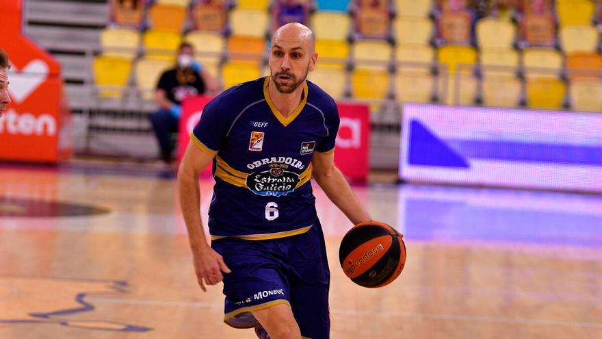 Espectacular récord de Albert Oliver: 23 años y siete meses desde su debut