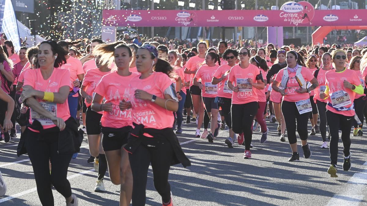 La Cursa de la dona, búscate en las fotos | FOTOS