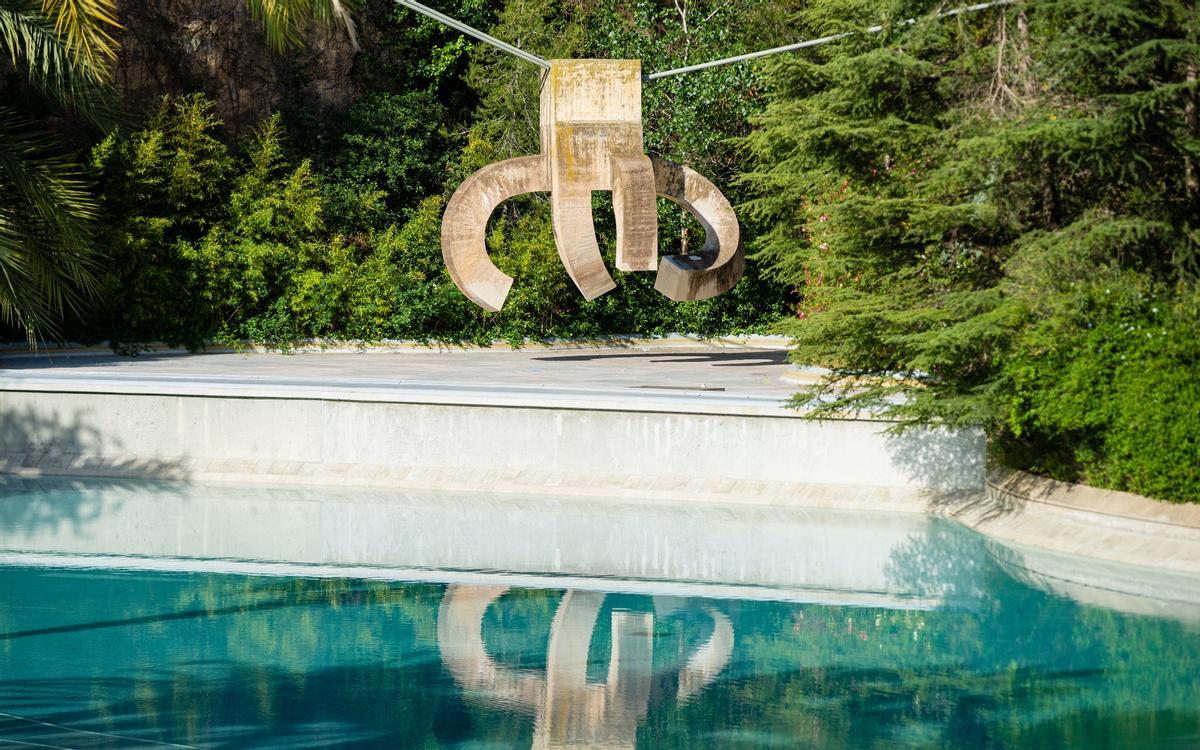 Todo lo que tienes que saber del Llac de la crueta del Coll: la piscina ...