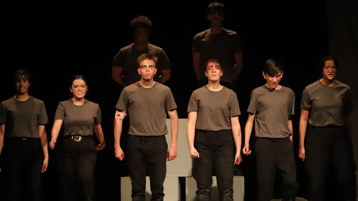 El teatro vuelve al Cómico con los alumnos de arte dramático - Diario Córdoba