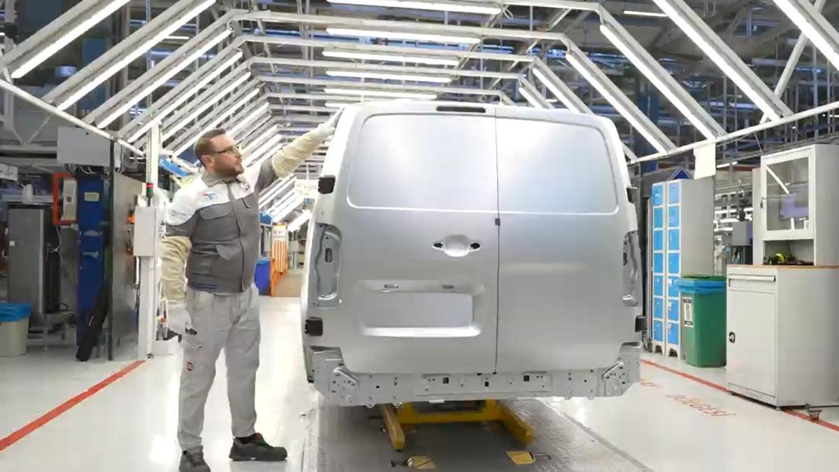 FURGONETAS VIGO: Stellantis agranda la producción turca de las K9 ...