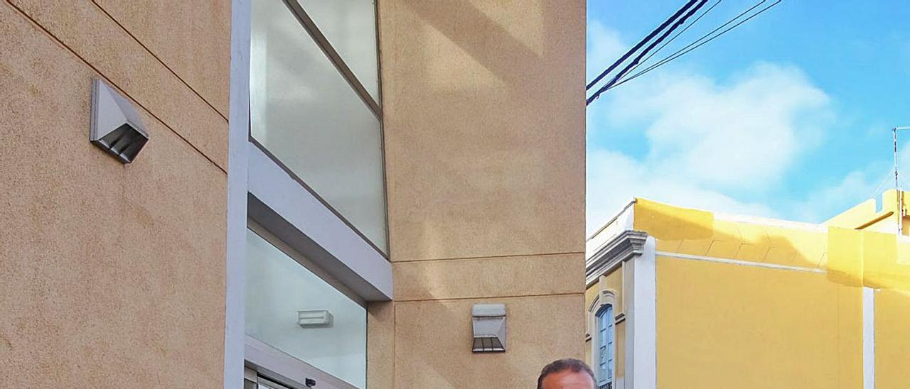 Robaina pone el acento en la equidad y sostenibilidad en su programa ...