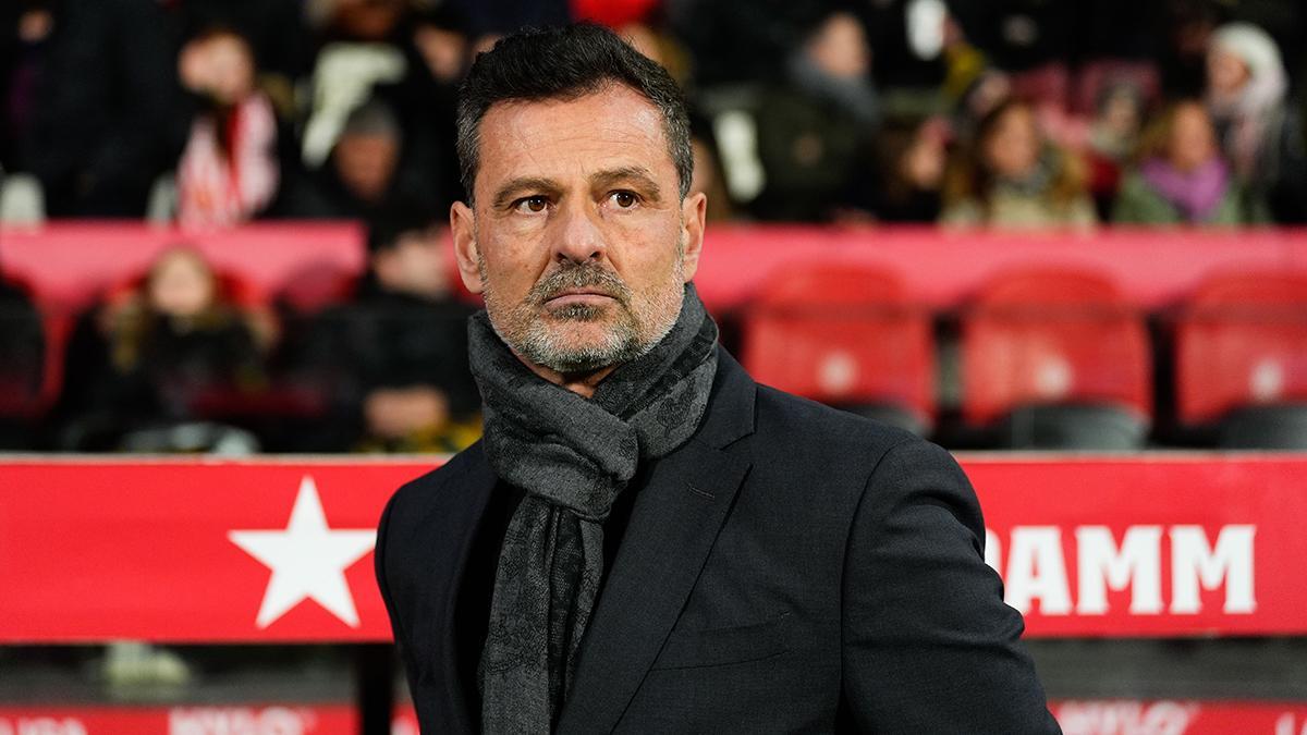 El Real Valladolid destituye a Diego Cocca