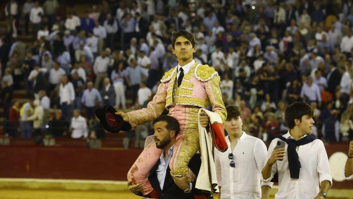Feria Taurina del Pilar | Ya ha sustitutos: Así queda la corrida de hoy ...