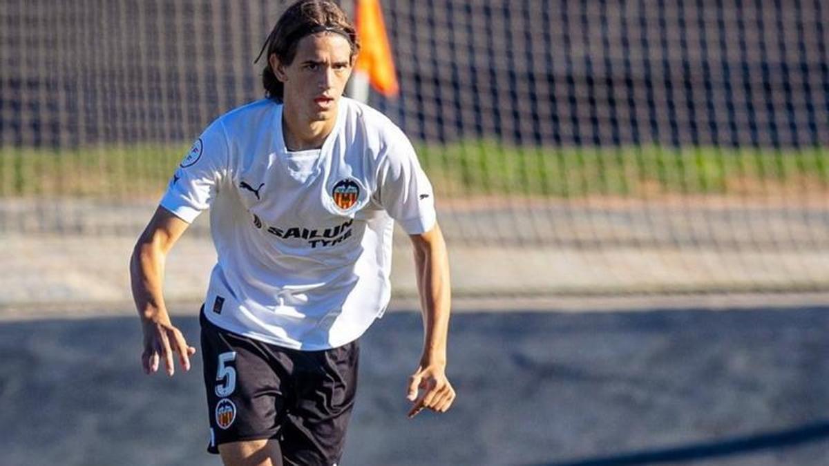 Yarek debuta en el Mestalla tras el 'caso Red Bull'