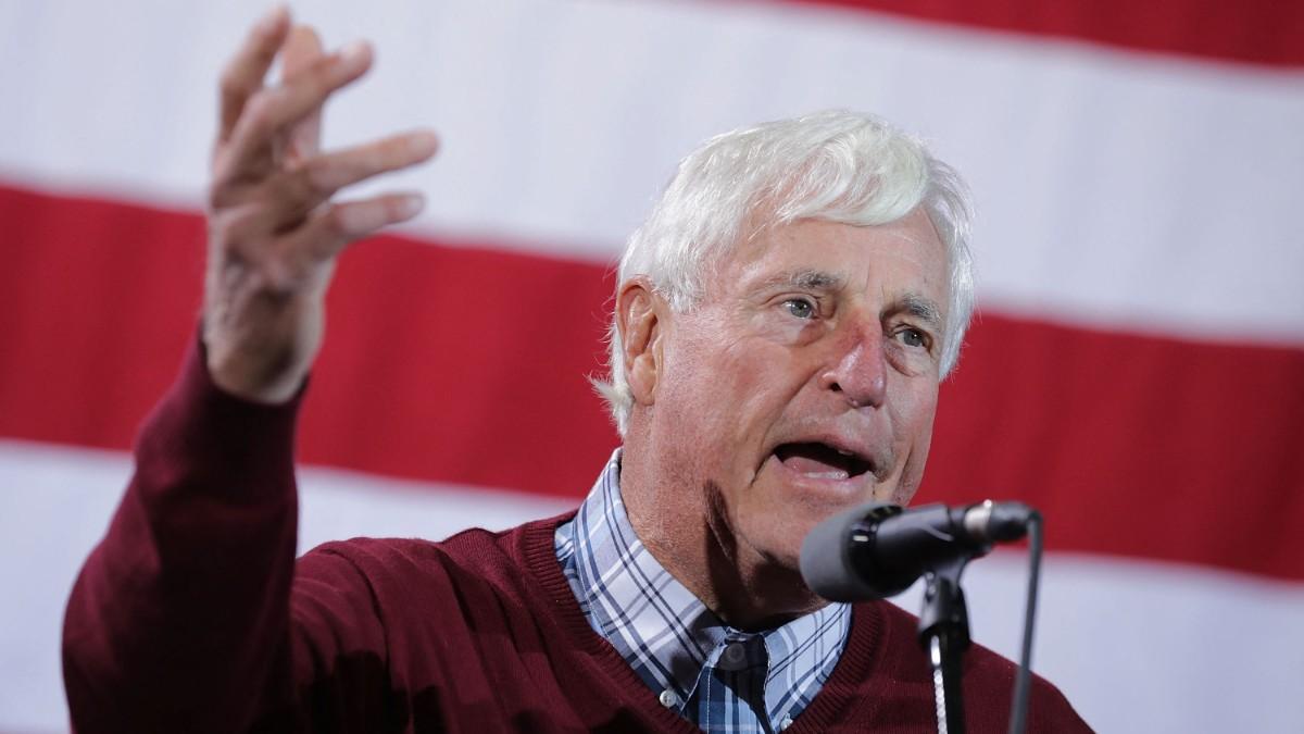Baloncesto | Muere Bob Knight, legendario entrenador de baloncesto ...