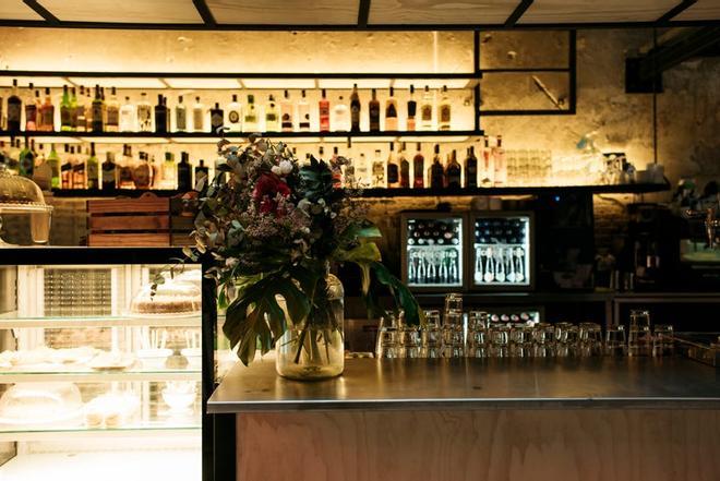 Sala Equis, la magia del cine y un prostíbulo poético - Viajar