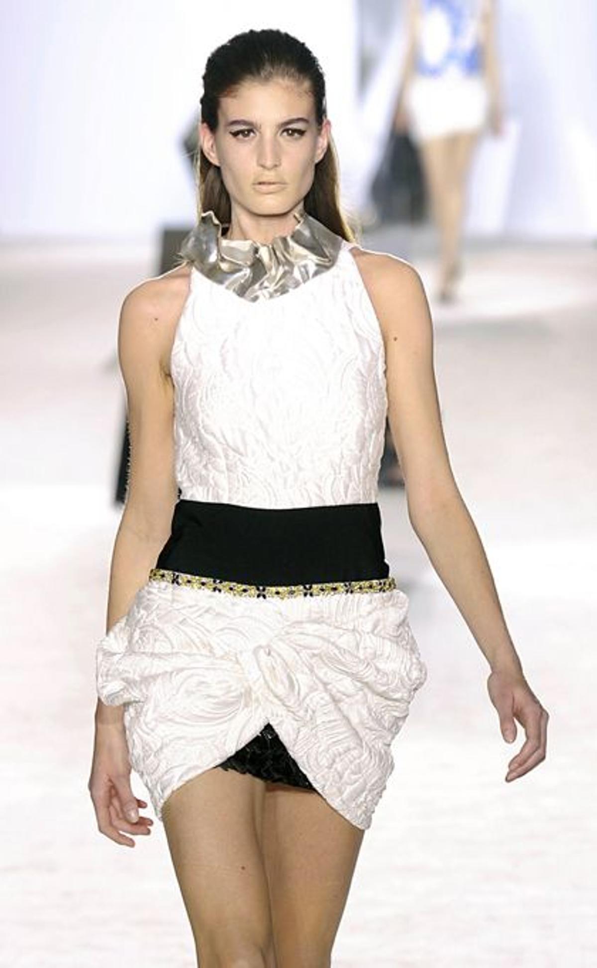 El jardín de Giambattista Valli - Woman