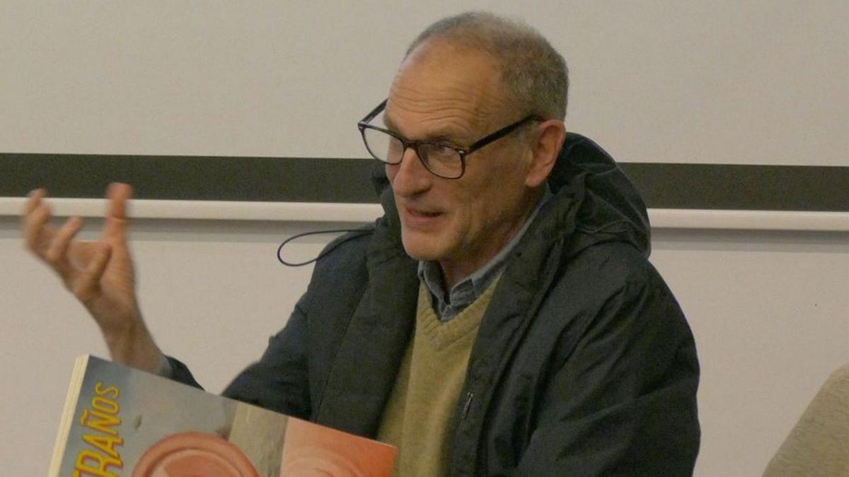 Monstruosidad amable: las viñetas de Javier Sáez