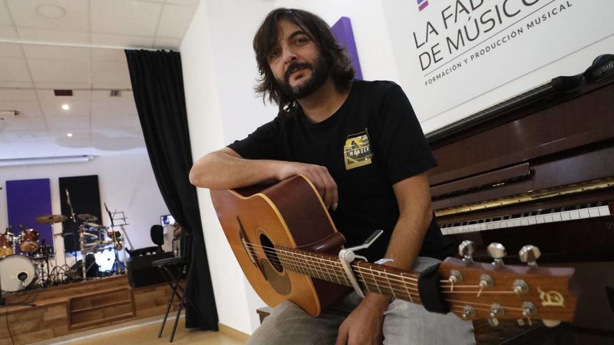El guitarrista avilesino Rubén Álvarez será Mike Oldfield de nuevo ...