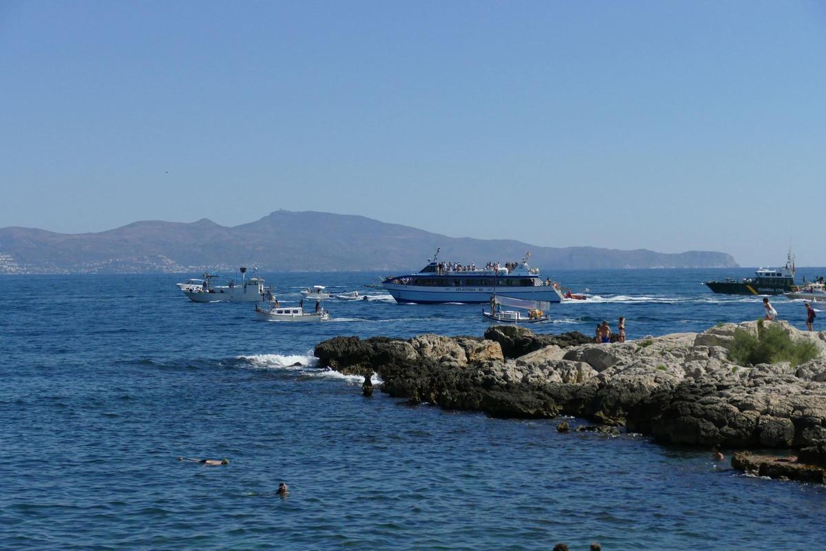 L'Escala commemora la Festa del Carme amb un sentit homenatge a les ...