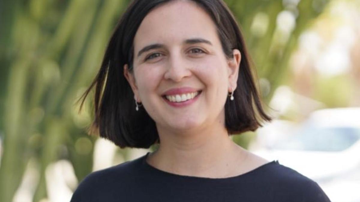 HIJA SARA PALMA: La portavoz del PP de Paterna da a luz a su tercer hijo