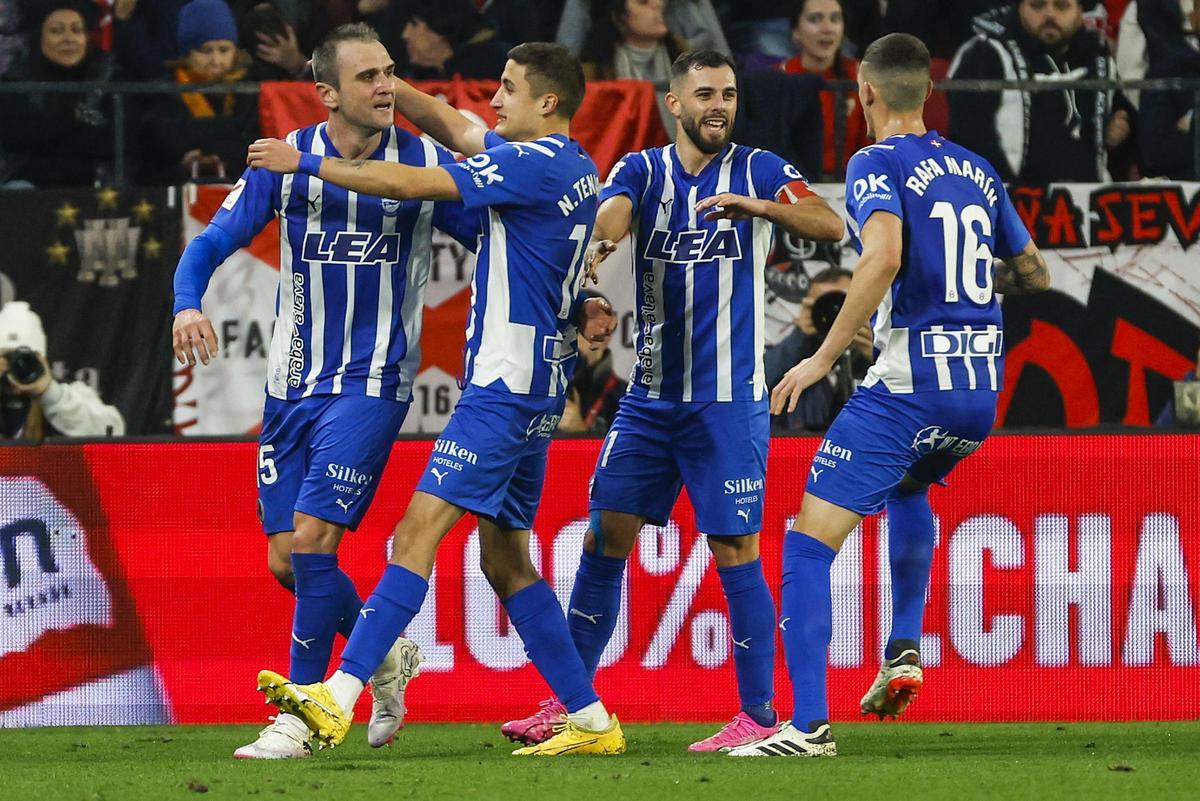 Sevilla - Alavés: El gol Kike García