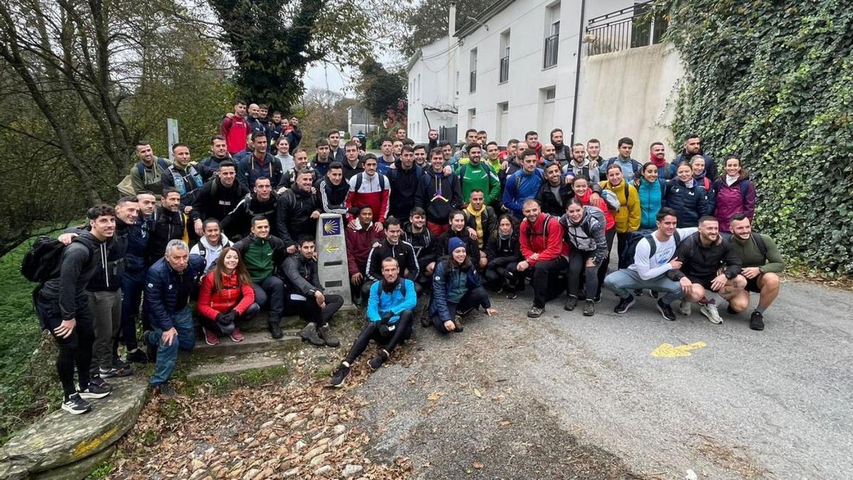 Peregrinación de la última promoción salida de la Agasp - Faro de Vigo