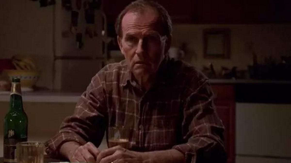 Muere el actor Robert Hogan, conocido por sus papeles en 'MASH' y 'The ...