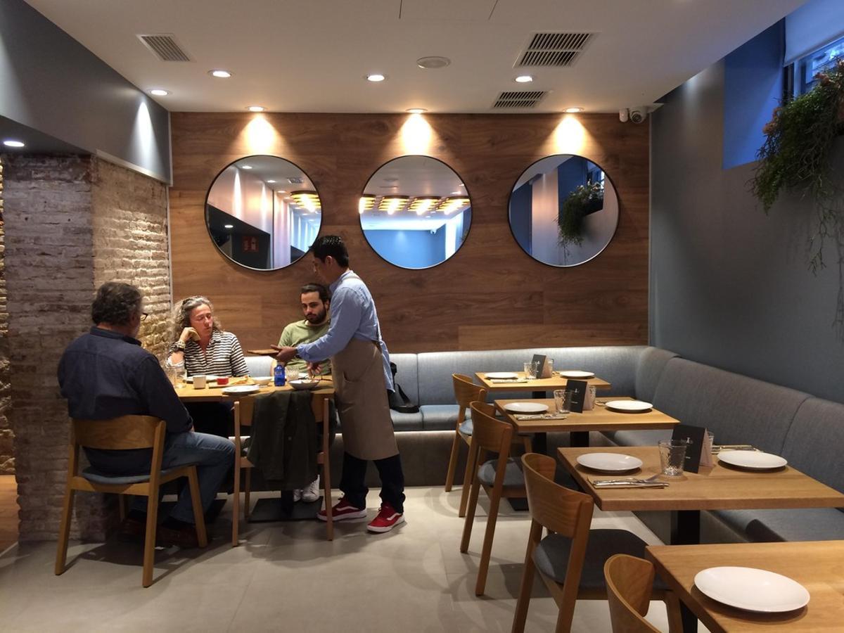 Barra alta o cómo socializar la buena comida