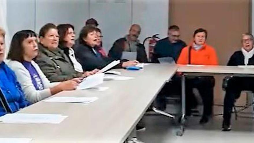 Amessán anima a que os maiores se sumen ó coro