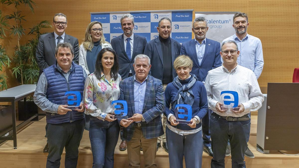 Fluchos, La Calle Activa, Mazapanes de Soto Segura y Talleres Morte ...