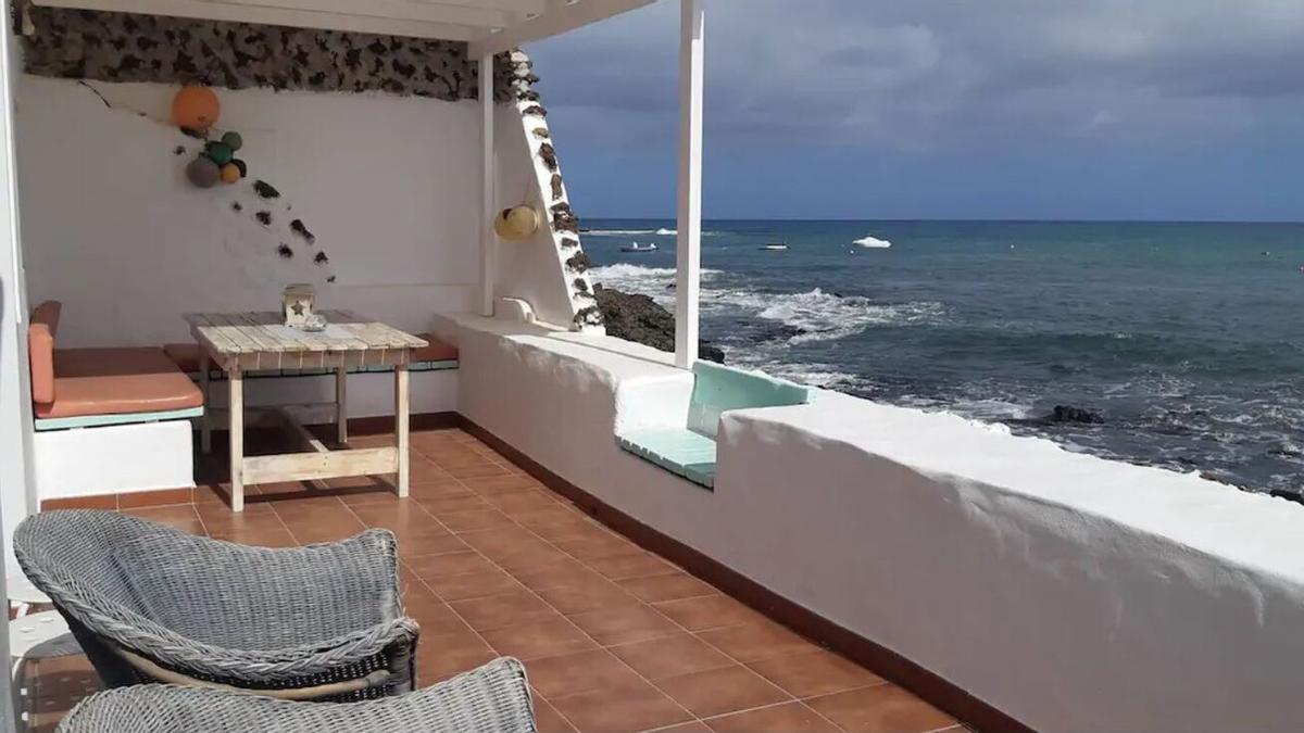 MEJORES APARTAMENTOS PLAYA LANZAROTE LA GRACIOSA: partamentos ideales en la playa en Lanzarote y ...