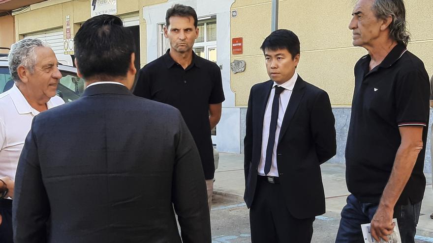 Muerte Roberto Gil Valencia CF | Despedida en el tanatorio de Riba-roja