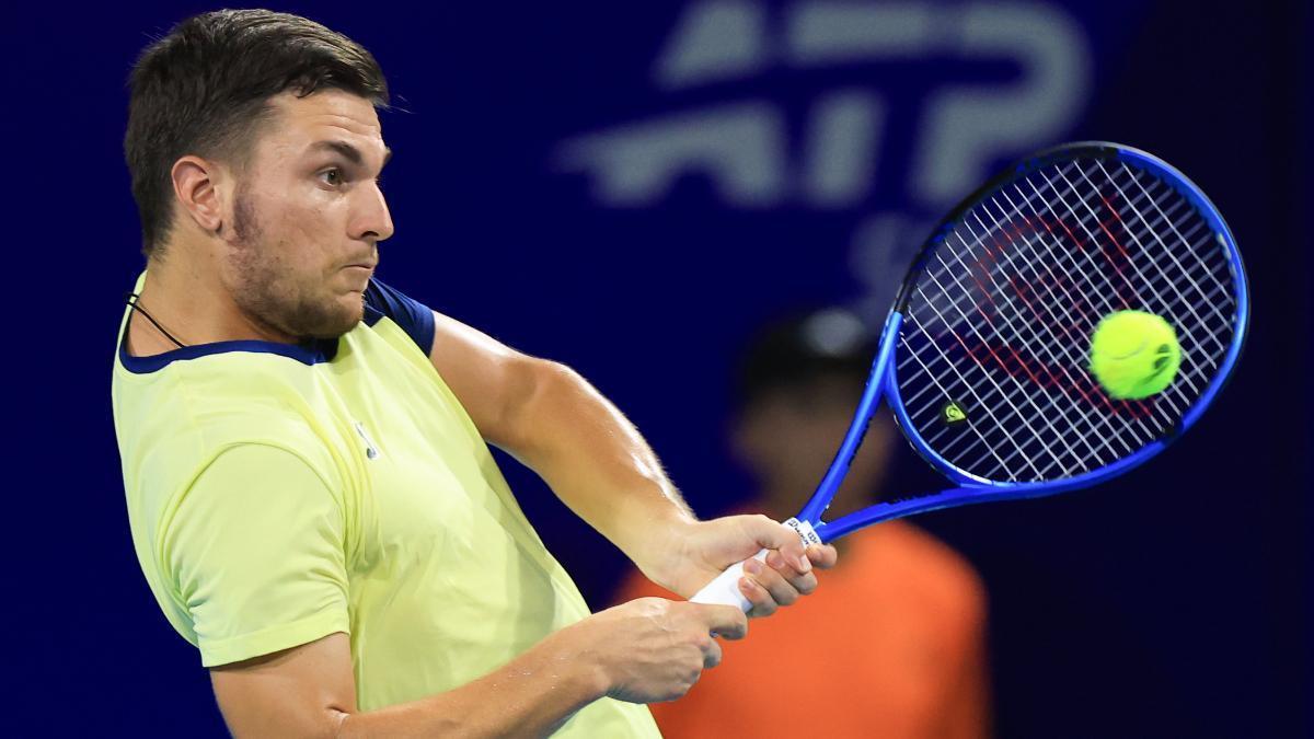 El final más surrealista en el tenis: Kecmanovic gana sin tener que ...
