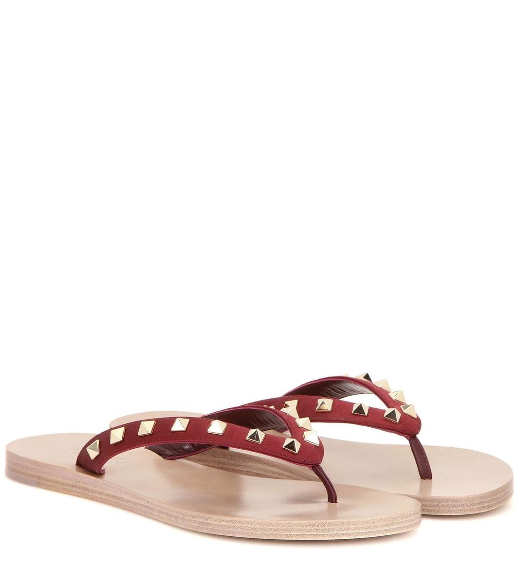 Chanclas, la tendencia del verano para el 'street style' - Woman