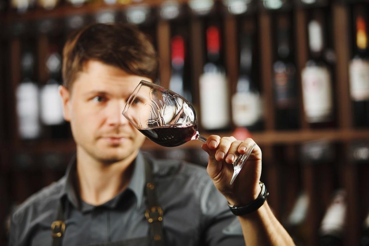 Cómo catar y disfrutar un vino