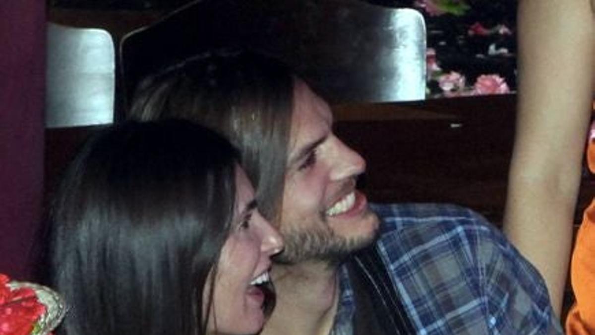 Ashton Kutcher y su gran juerga griega - Cuore