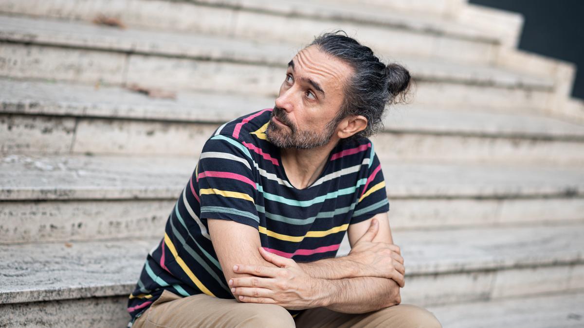 El escritor José Morella presenta la novela 'Tierra adentro' en Ibiza y ...