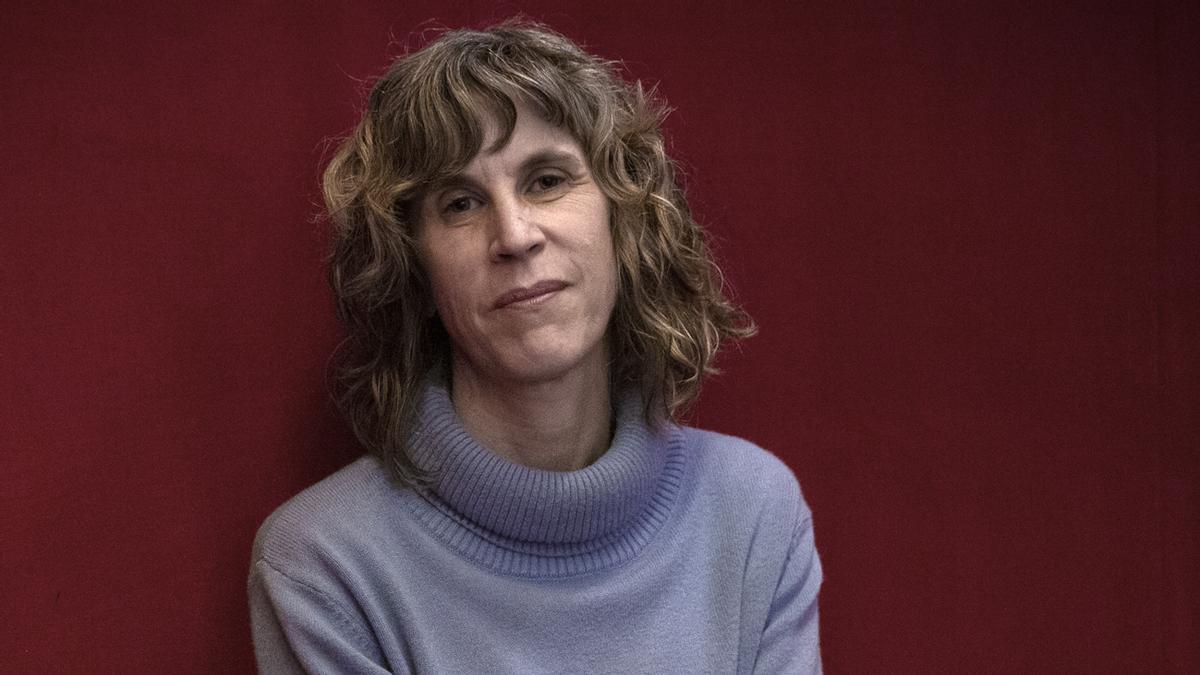 Nona Fernández: "El toque de queda y las bombas eran lo normal con ...