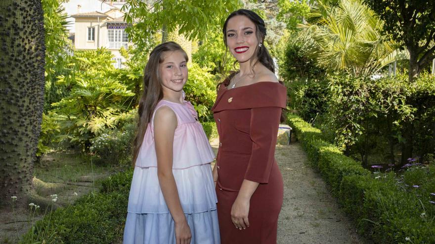 Laura Hernández y Noa Esplugues, nuevas falleras mayores de Xàtiva en ...