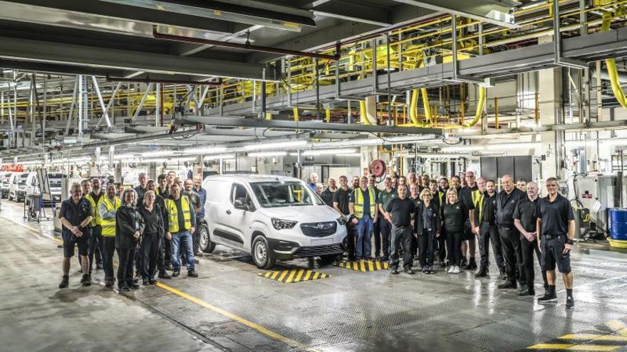 Stellantis estrena la planta de Ellesmere Port y suma la Doblò, hasta ...