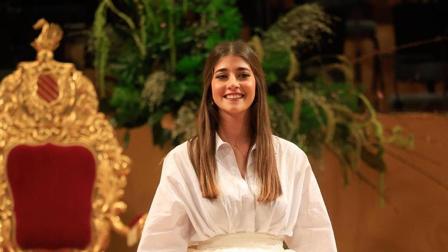 Ensayo general de las Falleras Mayores y Cortes de Honor 2026