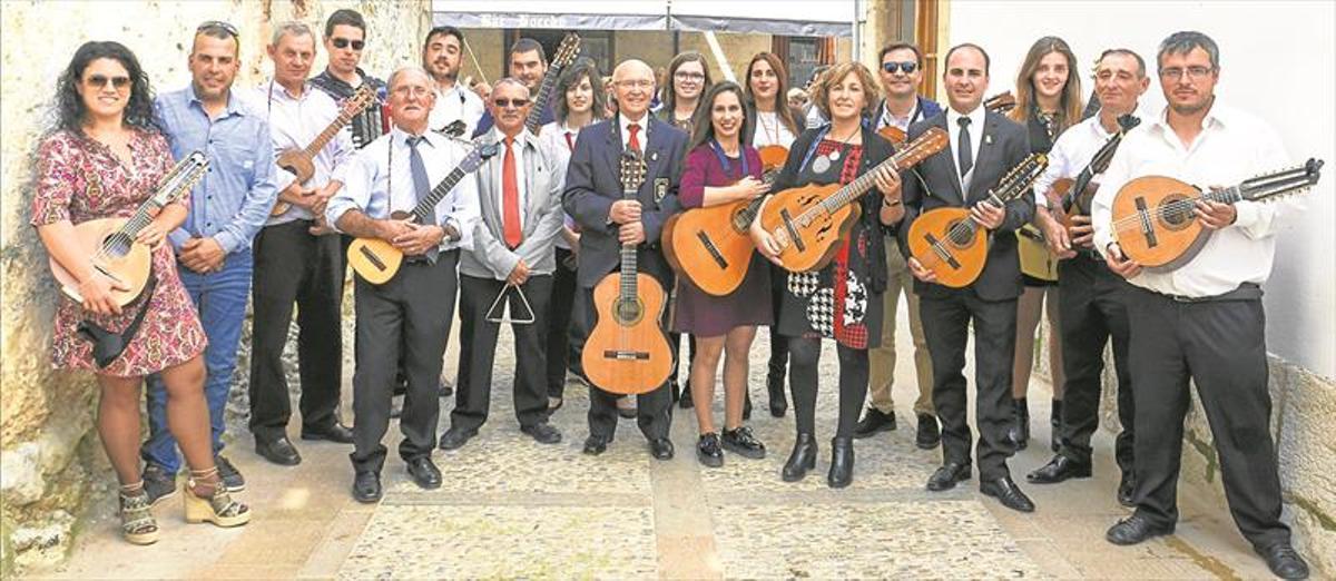 Catí vuelve a rondar por sus calles tras 14 años