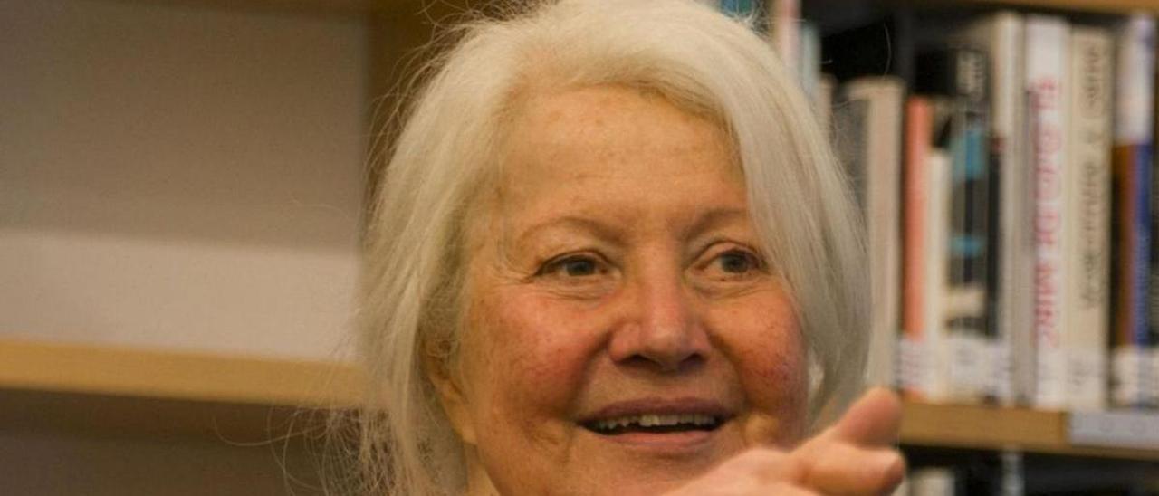 «Filosofar con imágenes libera de demostrar conexiones»