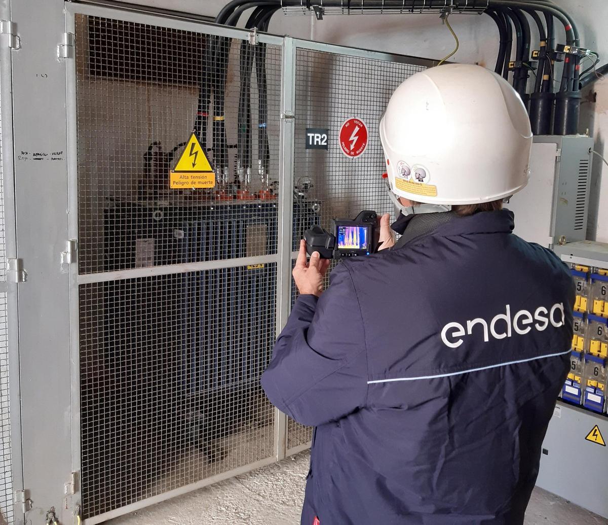 Endesa moderniza el parque de transformadores de la red de distribución ...