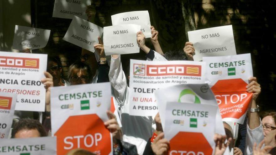 Tres Sanitarios Han Sufrido Agresiones En Aragón En El último Año