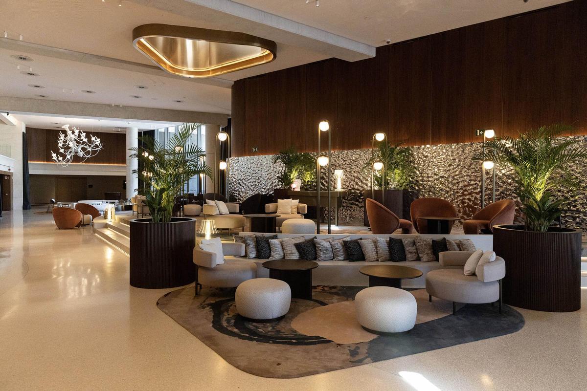 El macro hotel de lujo SLS Barcelona en el Fòrum