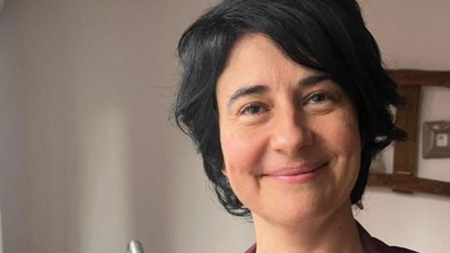 La escritora carballesa, Alicia Andrés, Premio de Novela Corta MonteLeón