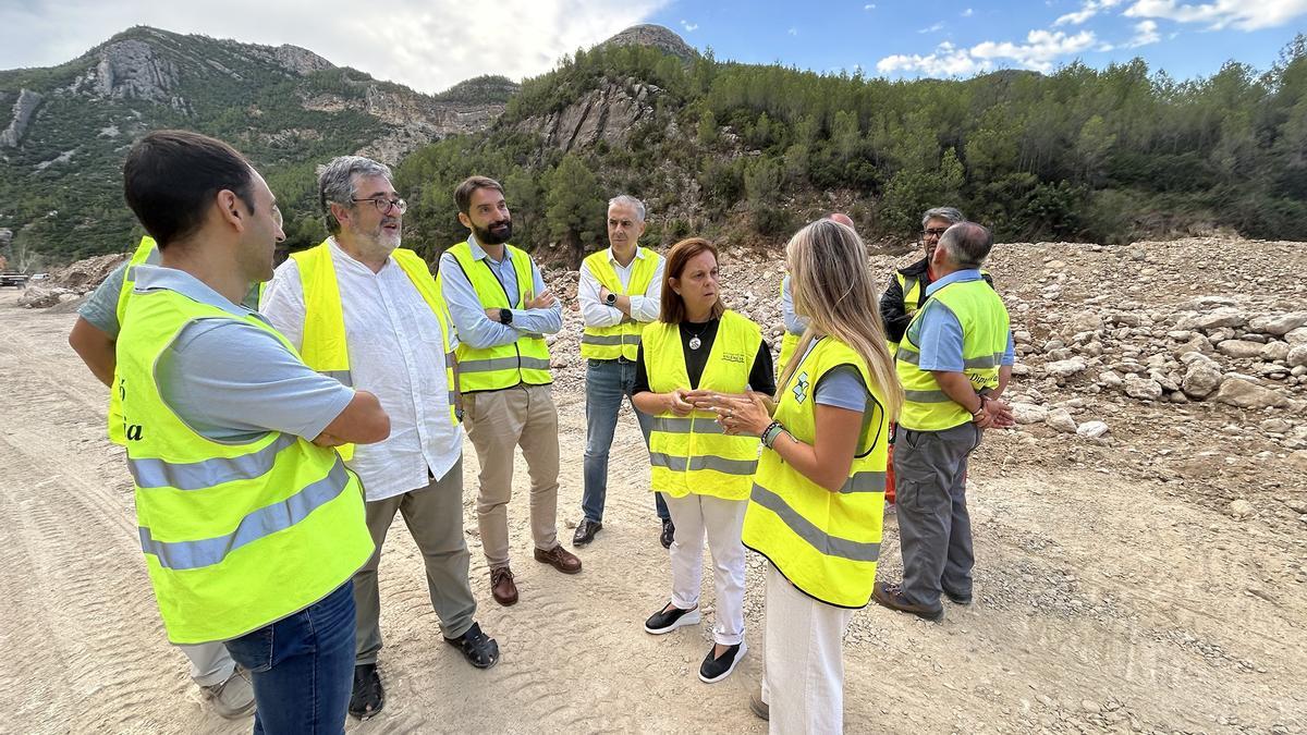 RECONSTRUCCIÓN POST-DANA | La carretera entre Chera y Sot de Chera ...