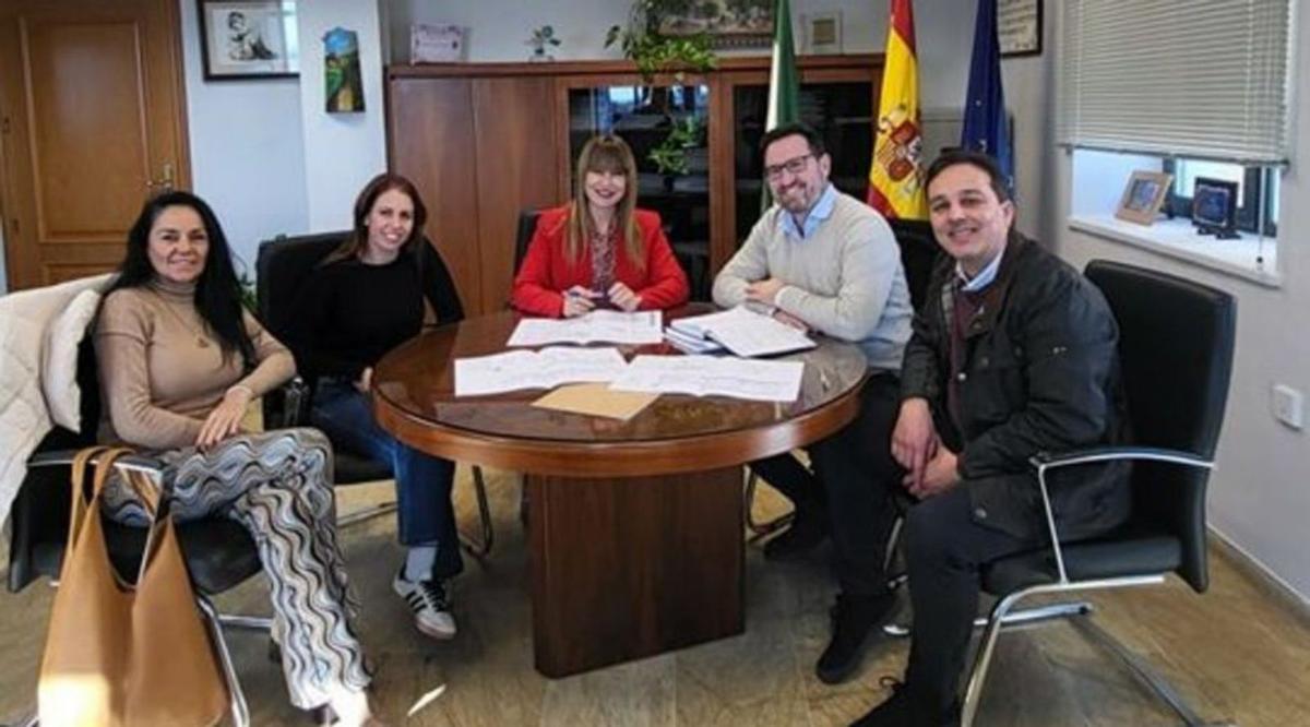 OBRAS EN MÁLAGA | Sierra de Yeguas avanza en el proyecto de su Centro ...