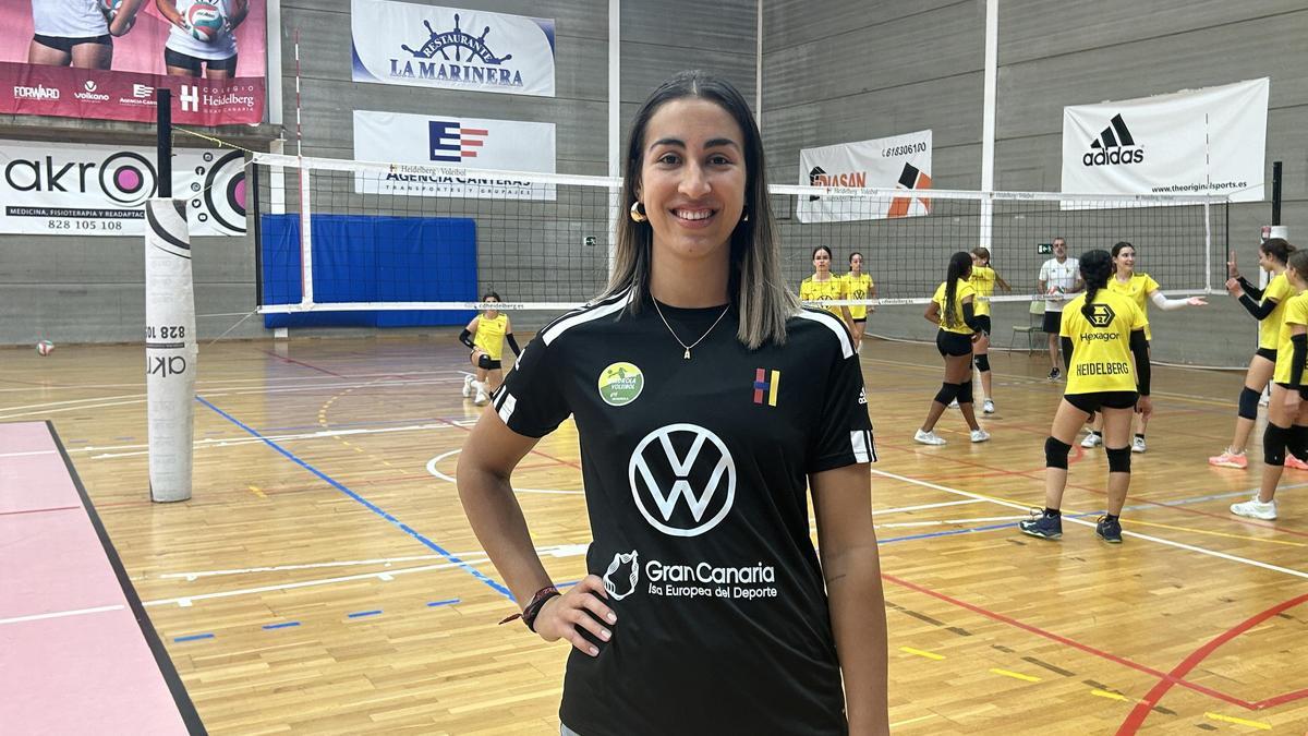 FICHAJES VOLEIBOL | Blanca Martínez completa la nómina de centrales del ...