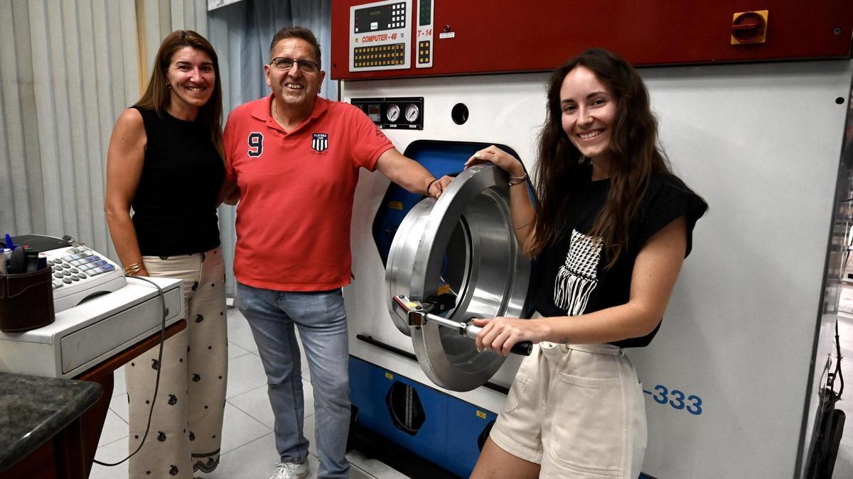 Relevo joven y apoyo desde Suiza para reabrir una tintorería de medio ...