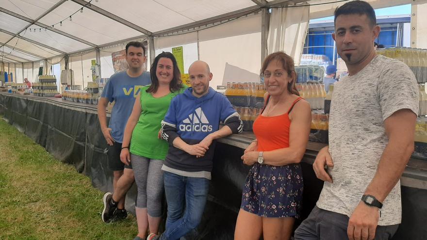 La fiesta de Pañeda cumple 40 años: de romería familiar a la gran ...