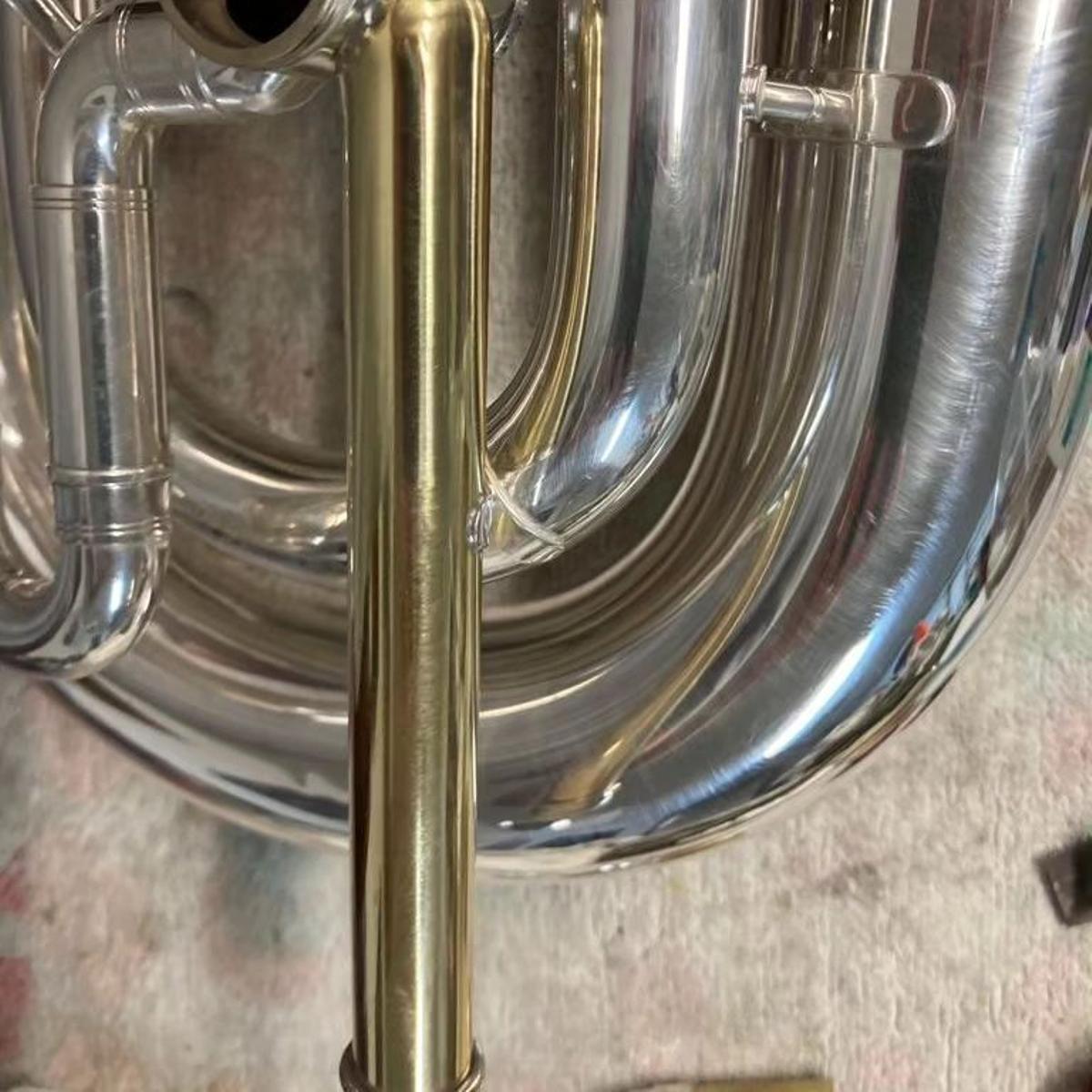 Un músic de Blanes denuncia el robatori del seu instrument, un fiscorn