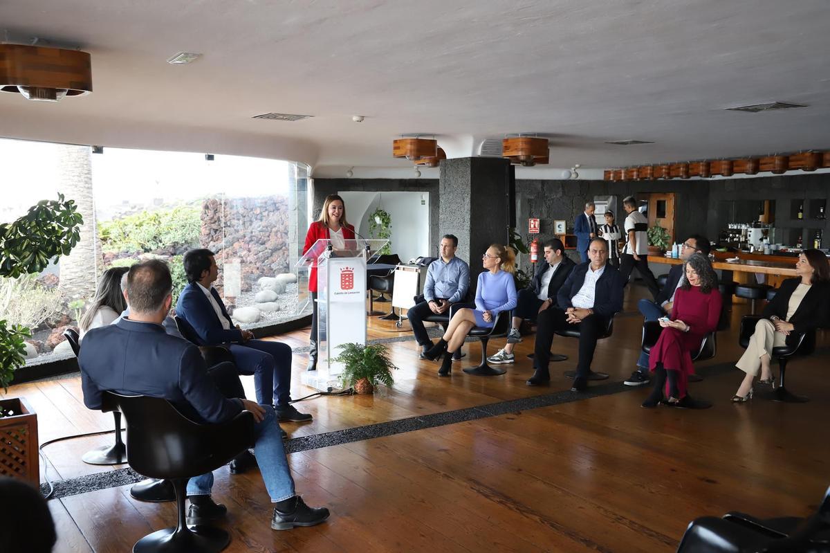 Corujo presenta unos presupuestos "expansivos" de 170 millones de euros ...